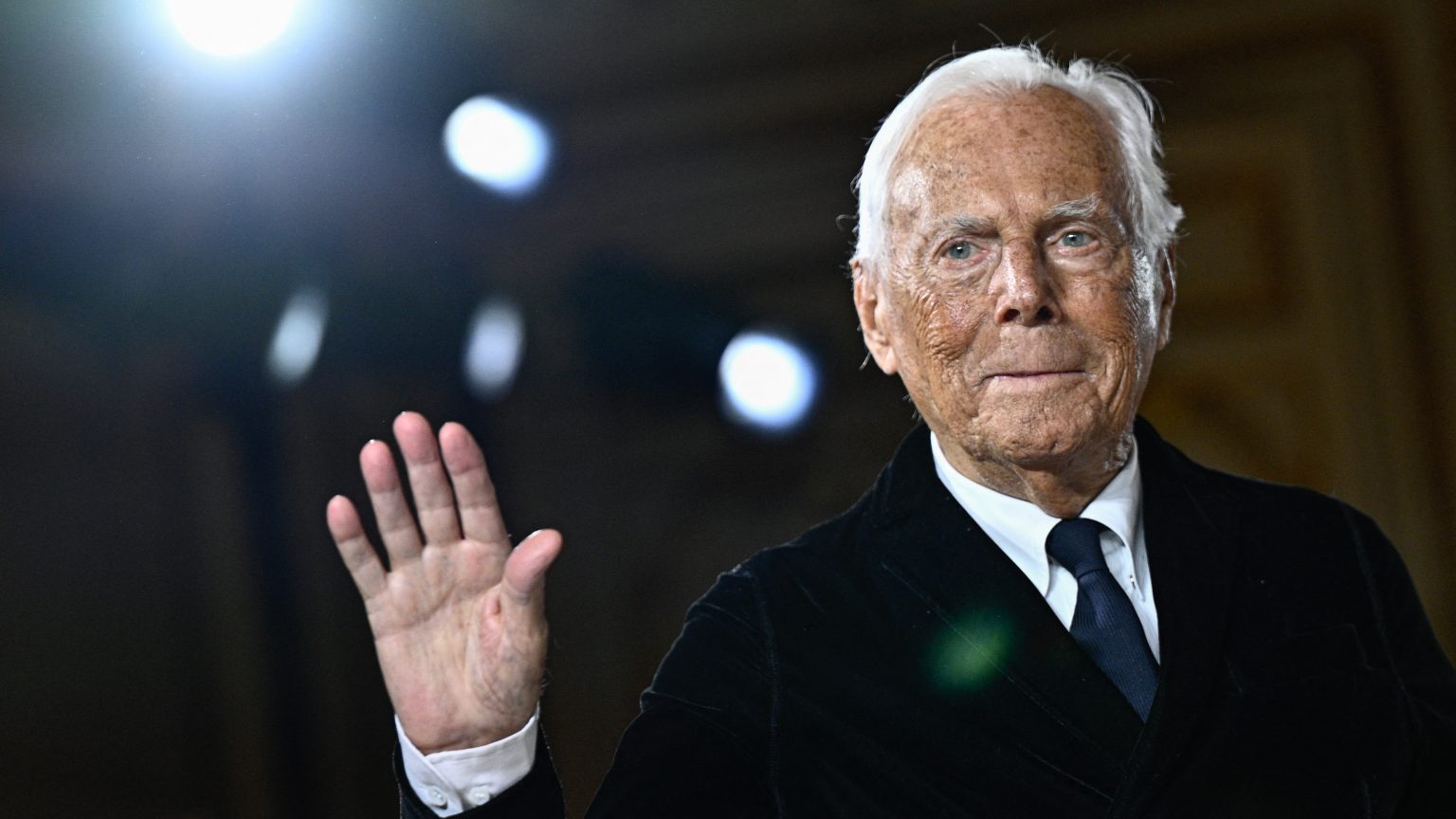 The Fashion World Bids Farewell to Giorgio Armani the Eternal Icon of ...