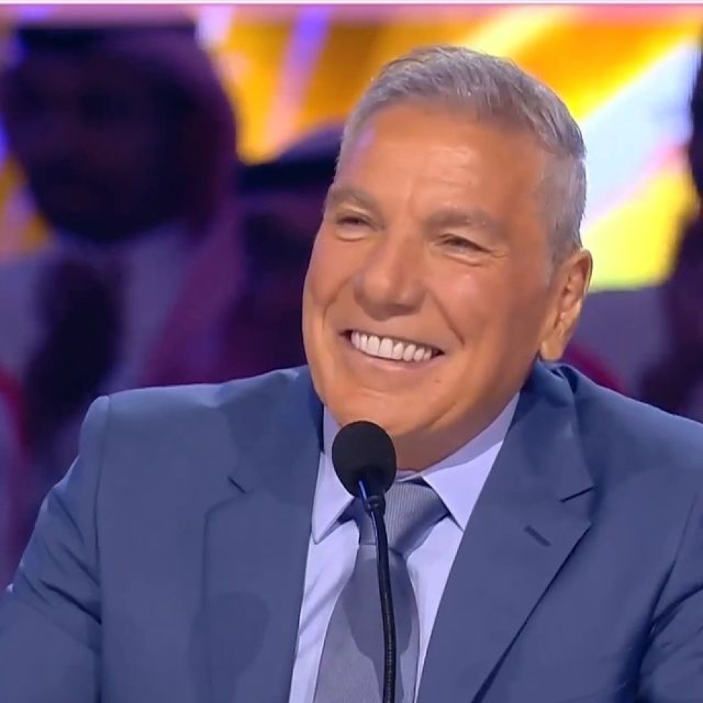 عودة علي جابر إلى "Arabs Got Talent" بعد تعافيه: لحظة مؤثرة وترحيب دافئ ...